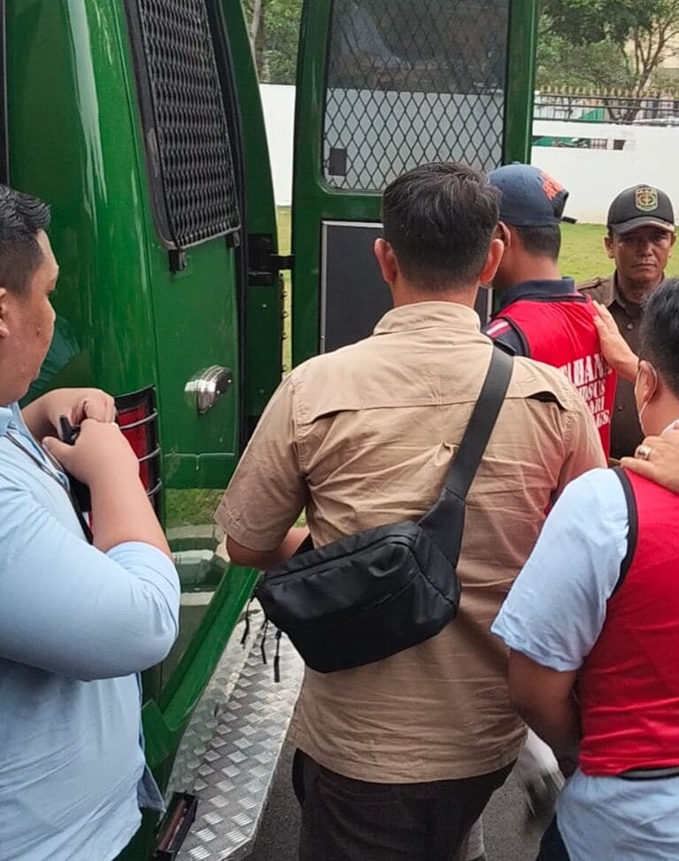 Kejari Kabupaten Tangerang Tahan Tersangka Kasus Korupsi Bank Banten